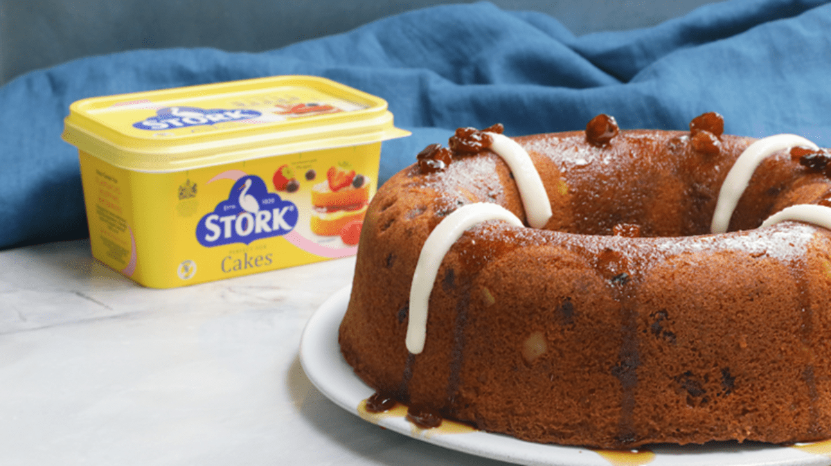 Stork Hot Cross Bundt | Bake With Stork