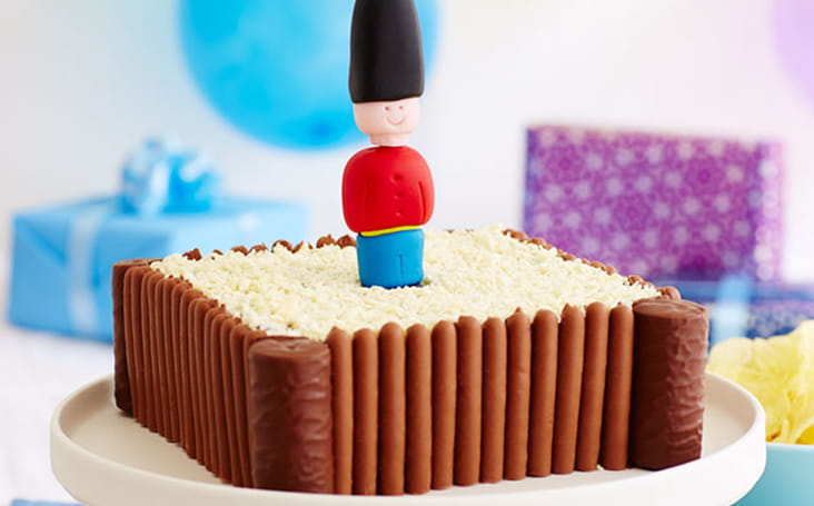 Soldier Cake | Bake With Stork